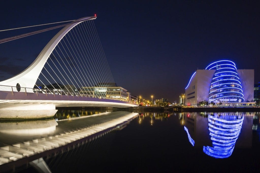 iStock_000046171946_Large - ffh Management Services